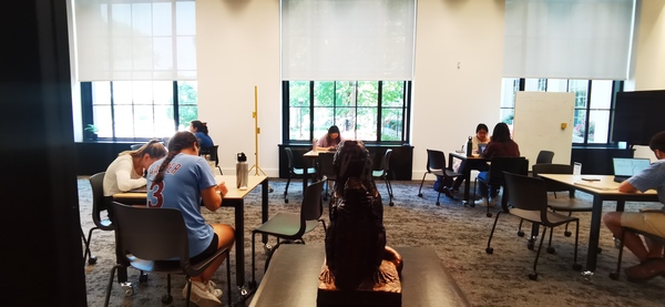 VLM学院-美国本科留学-世界顶尖名校-定向培养模式开创者-让你爱的世界顶尖名校也爱你